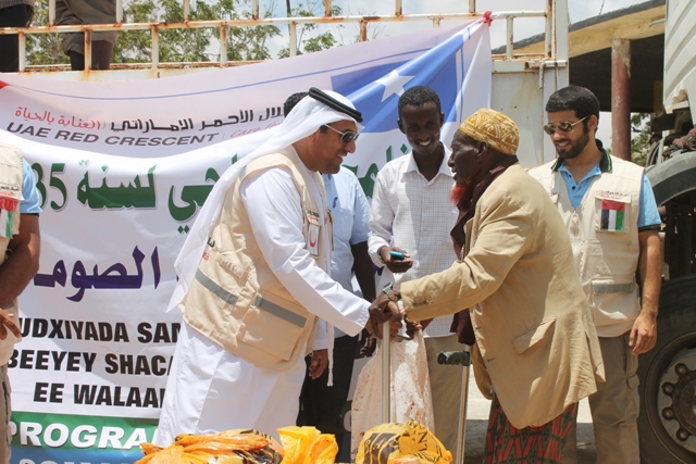 Wararka Maanta: Isniin, Oct 6 , 2014-Bisha Cas ee Imaaraadka Carabta oo ...