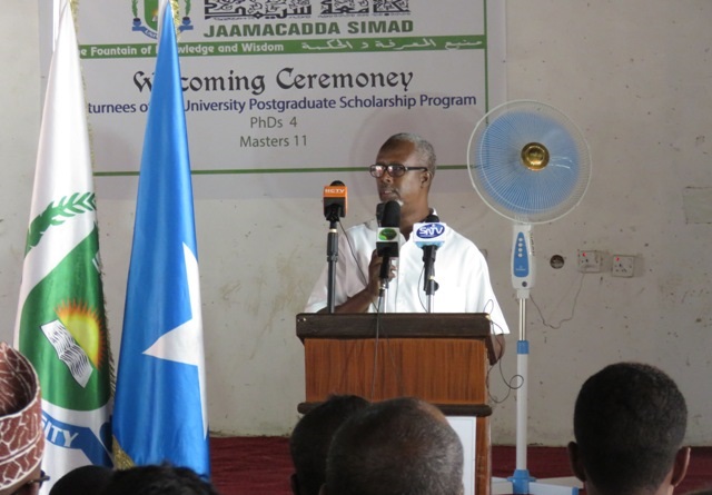 Wararka Maanta: Isniin, Mar 30, 2015-Jaamacada SIMAD oo soo dhaweysay ...