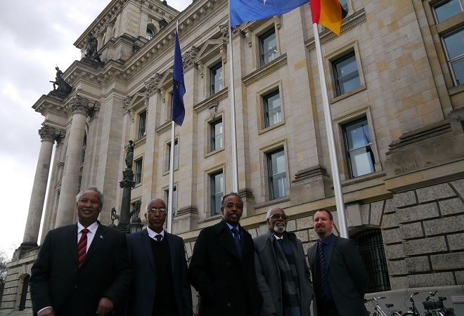 Wararka Maanta: Arbaco, Mar 4 , 2015-Prof. Jawaari oo Xildhibaano kula ...