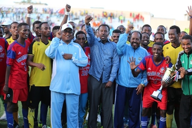 Wararka Maanta: Sabti, May 16, 2015-XASAN SHEEKH: Waa in Sharciga dalka ...