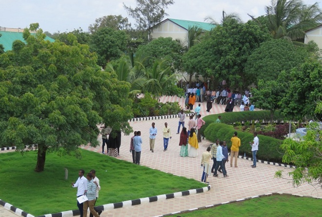 SAWIRO: Jaamacada SIMAD oo Maanta xaflad soo dhaweyn ah u Qabatay Kun ...