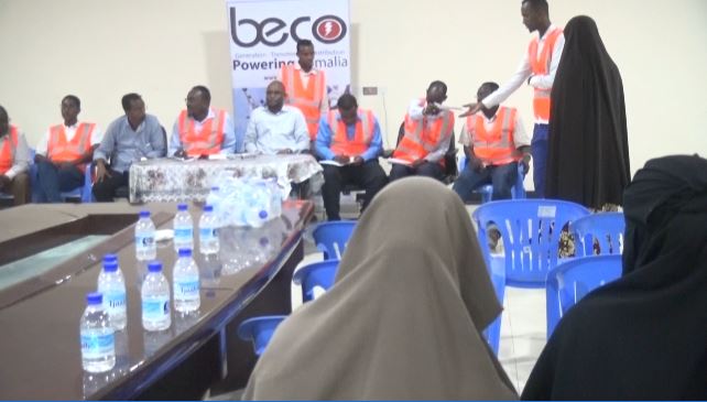 Wararka Maanta: Isniin, Oct 28, 2017-Shirkada korantada ee BECO oo deeq ...