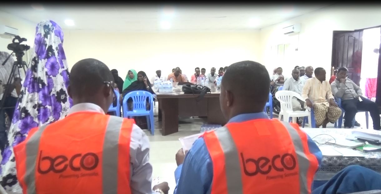 Wararka Maanta: Isniin, Oct 28, 2017-Shirkada korantada ee BECO oo deeq ...